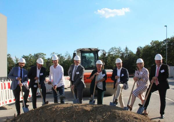 Würth Industrie Service erweitert modernstes Logistikzentrum für ...